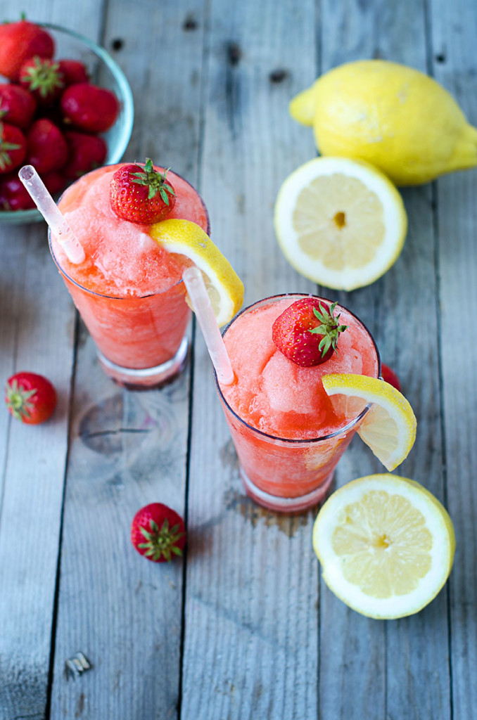 Strawberry Lemonade Slushie | Bite It Quick