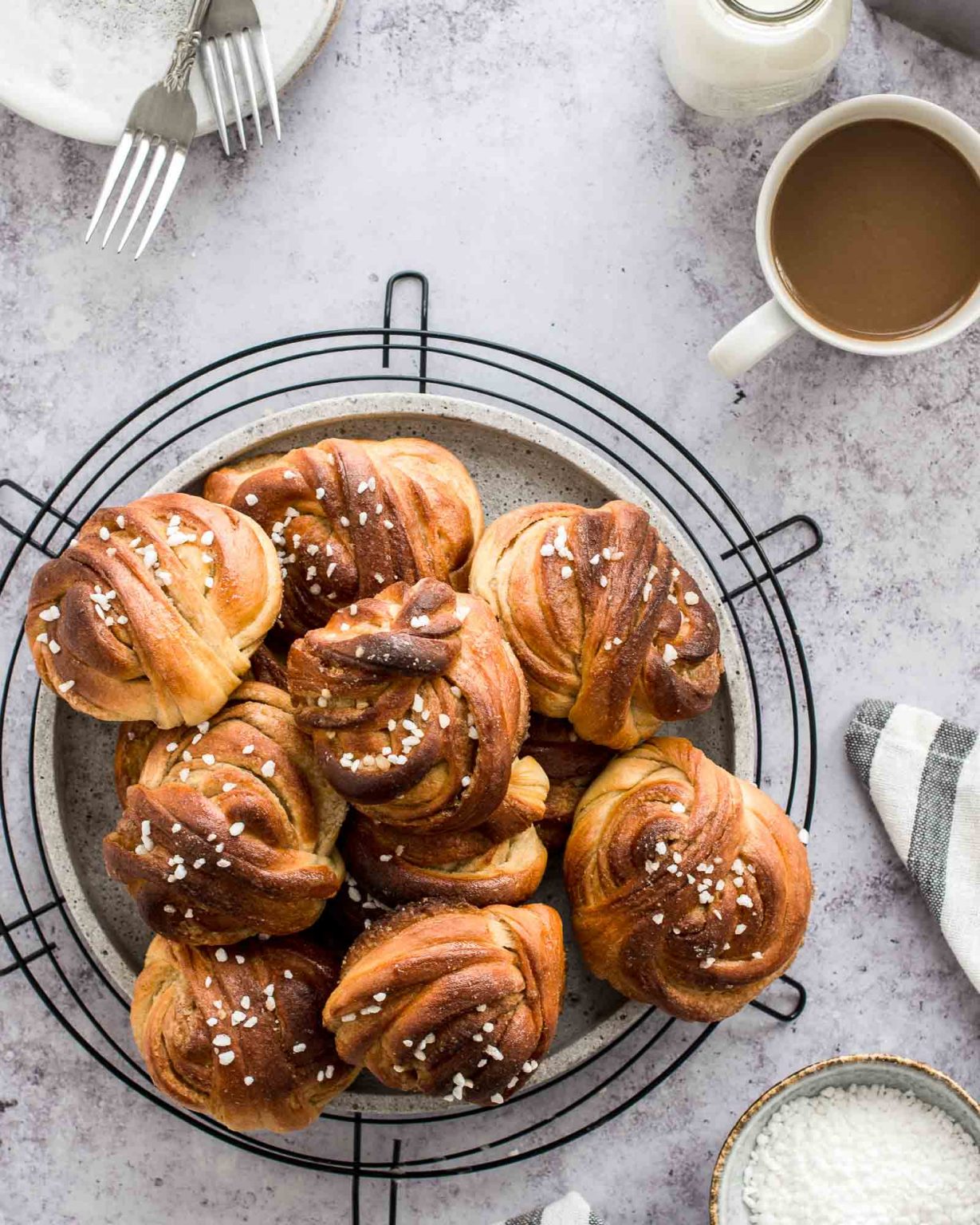 Soft Cardamom Buns | Bite It Quick